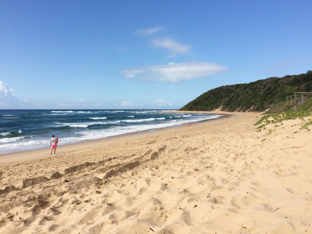 Thonga Beach, entre forêts, lacs et Océan... • POESY by Sophie